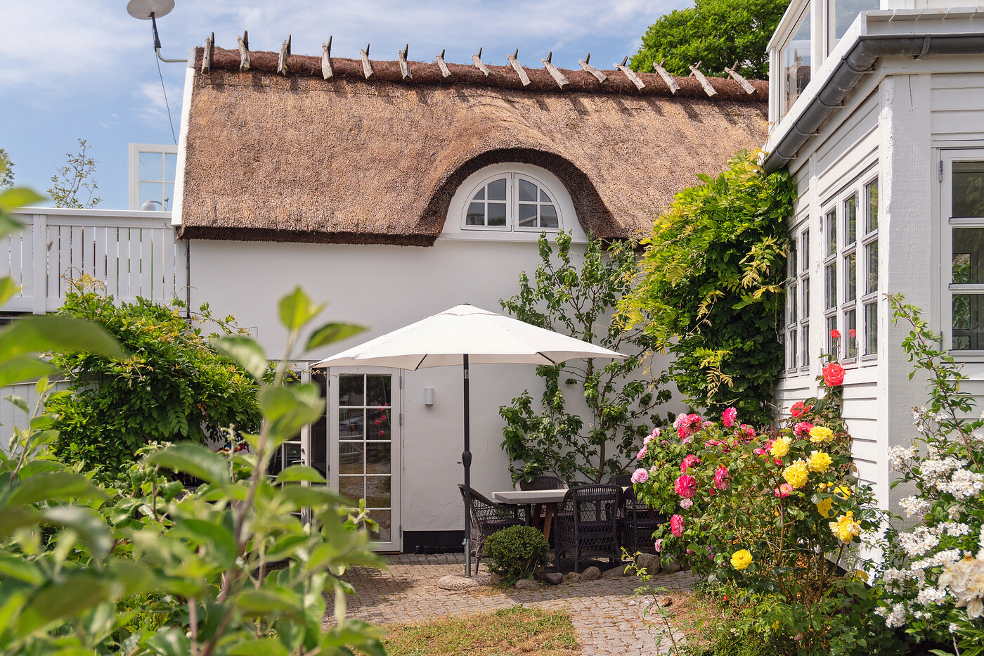 Strandvejen 168, 3070 Snekkersten | Irving Jensen & Co.